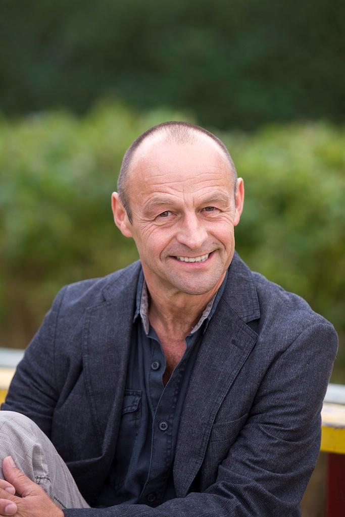 Helmut Meier ist MEIER* - Kabarett und Kinderlieder